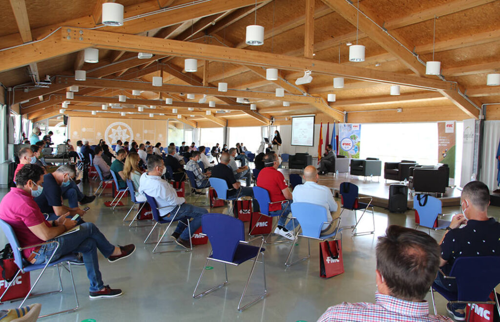 La Cátedra de FMC presenta el bioestimulante Seamac® Rhizo y reflexiona sobre los retos de la ...